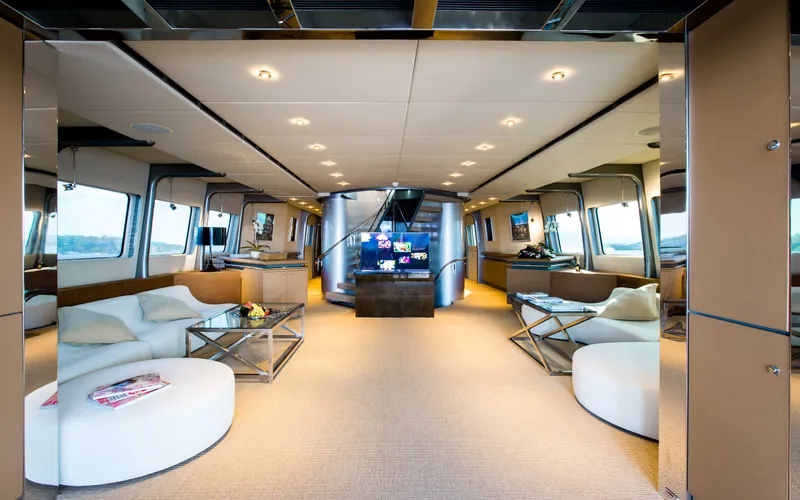 PANDION yacht for charter (Heesen Yachts, 37m, 1995)